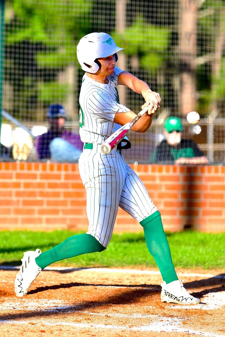 WHATABURGER / ETBLITZ PLAYERS OF THE WEEK! | WO’s Daniels wins another ...