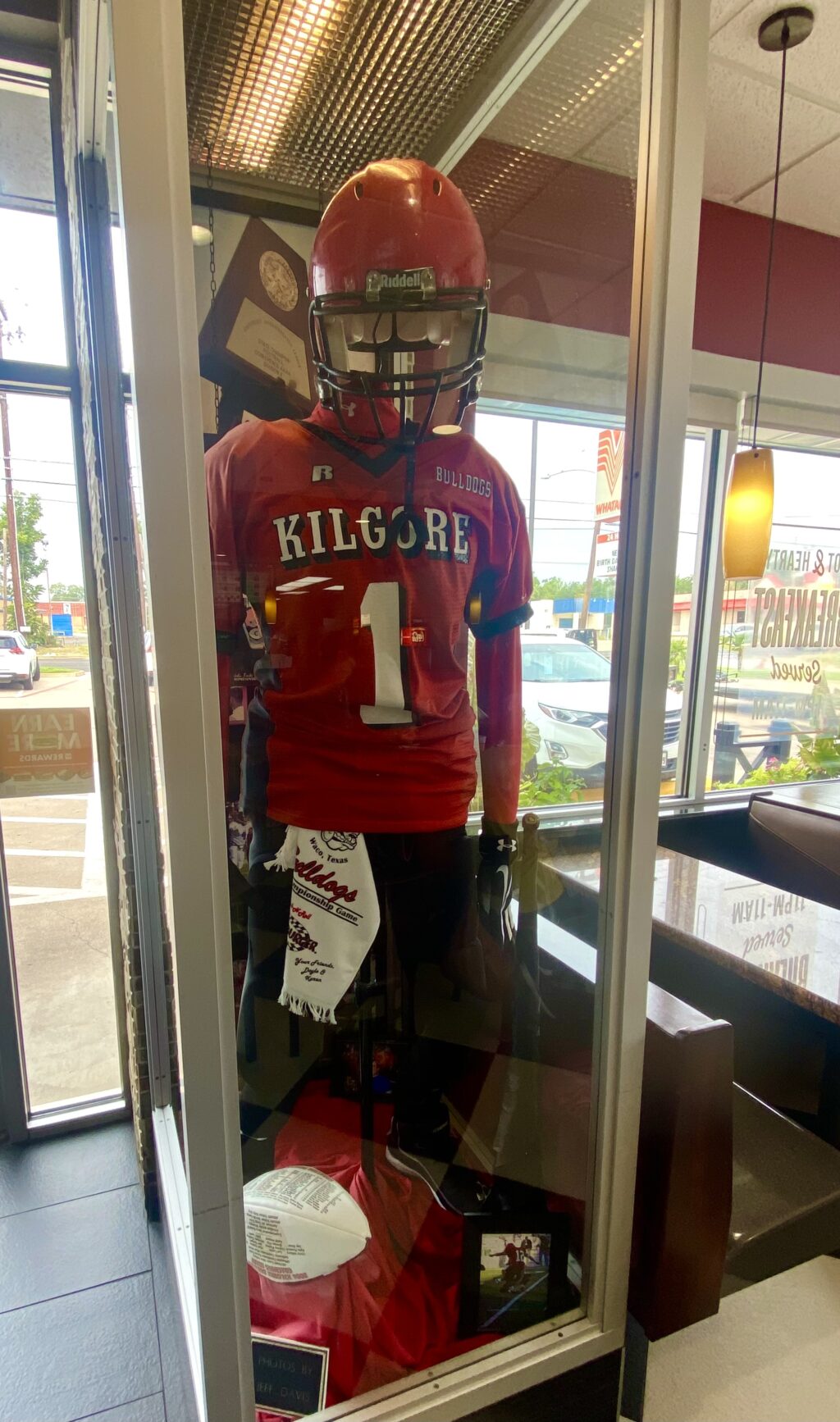 WHATABURGER / ETBLITZ AWARDS ARE BACK! | They resume next week, with prizes